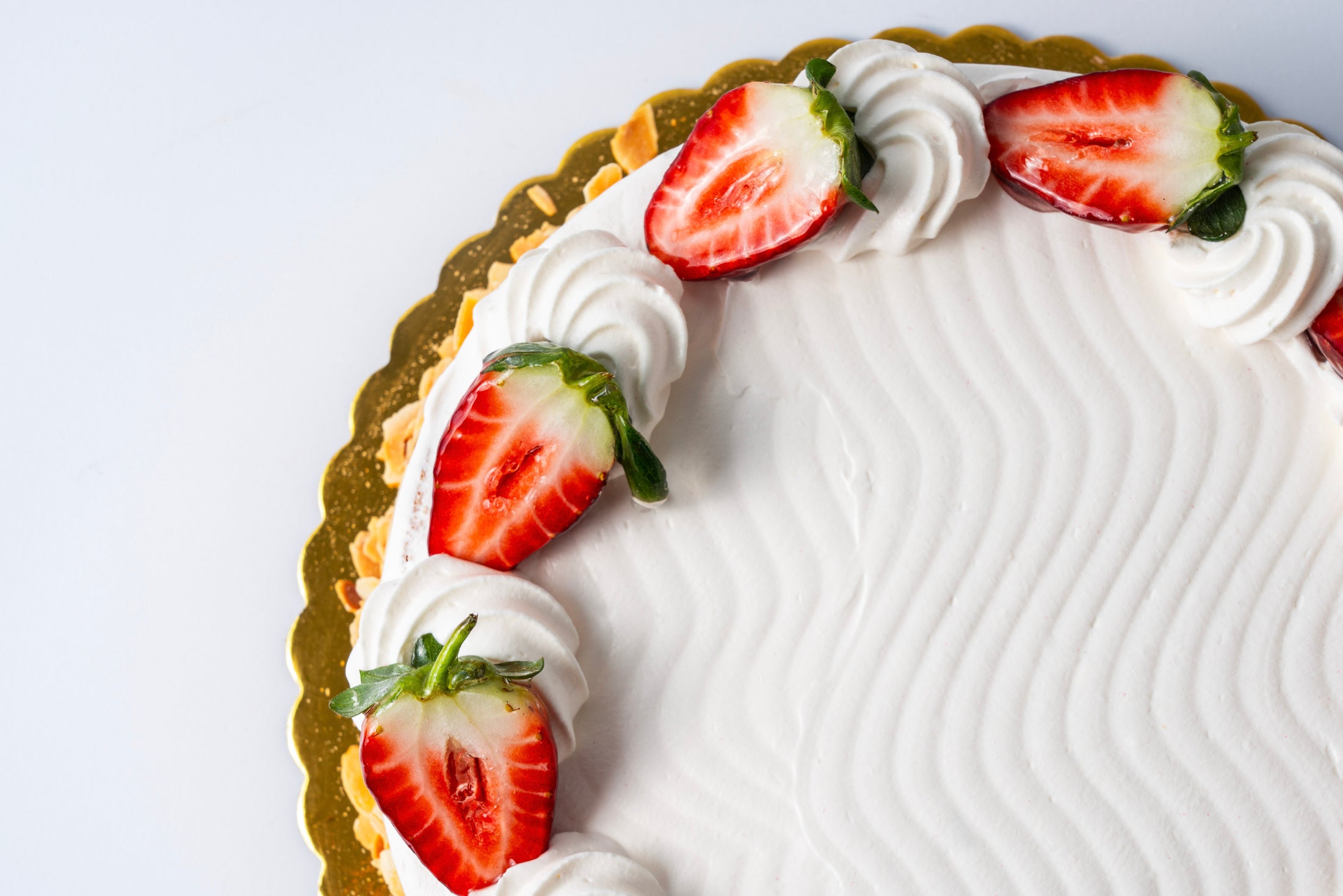 Italian Continental Cake | Locantro Bakery